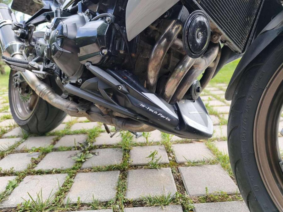 Kawasaki Z 2007 in Birzai, with an engine capacity of 1.00 L and mileage of 39 thousand km for 4350 €, photo 7 on AUTOMOTO.COM.LV