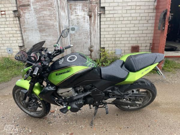 Kawasaki Z 2007 in Alytus, with an engine capacity of 0.00 L and mileage of 0 thousand km for 2800 €, photo 4 on AUTOMOTO.COM.LV