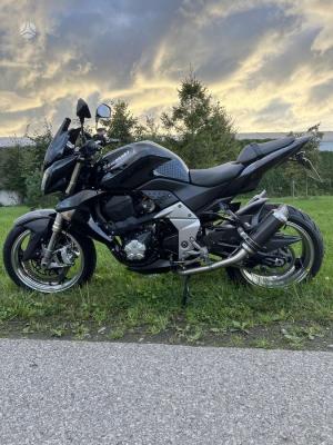 Kawasaki Z 2007 in Klaipeda, with an engine capacity of 1.00 L and mileage of 31 thousand km for 3900 €, photo 4 on AUTOMOTO.COM.LV