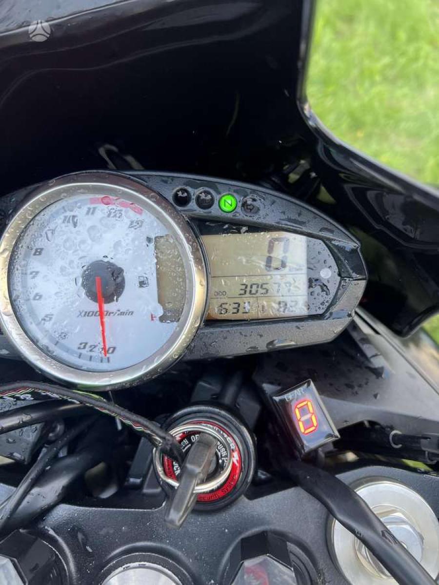 Kawasaki Z 2007 in Klaipeda, with an engine capacity of 1.00 L and mileage of 31 thousand km for 3900 €, photo 6 on AUTOMOTO.COM.LV