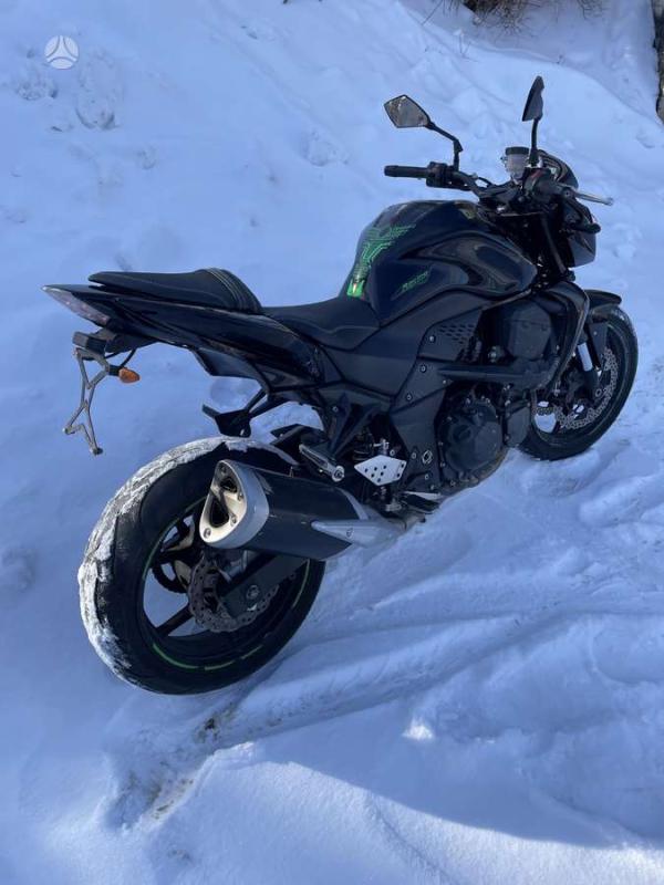 Kawasaki Z 2008 in Vilnius, with an engine capacity of 0.75 L and mileage of 43 thousand km for 3650 €, photo 2 on AUTOMOTO.COM.LV