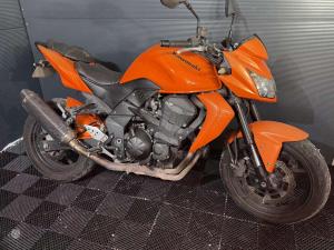 Kawasaki Z 2008 in Taurage, with an engine capacity of 0.75 L and mileage of 30 thousand km for 2550 €, photo  on AUTOMOTO.COM.LV