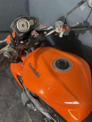 Kawasaki Z 2008 in Taurage, with an engine capacity of 0.75 L and mileage of 30 thousand km for 2550 €, photo 4 on AUTOMOTO.COM.LV