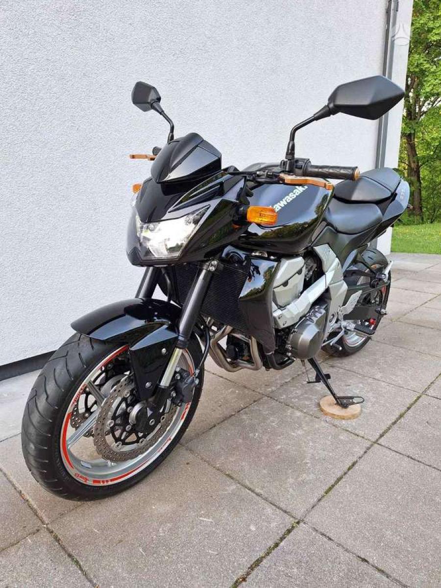 Kawasaki Z 2008 Prienai, ar dzinēja tilpumu 0.75 L un nobraukumu 38 tūkst. km par 3450 €, foto 11 vietnē AUTOMOTO.COM.LV