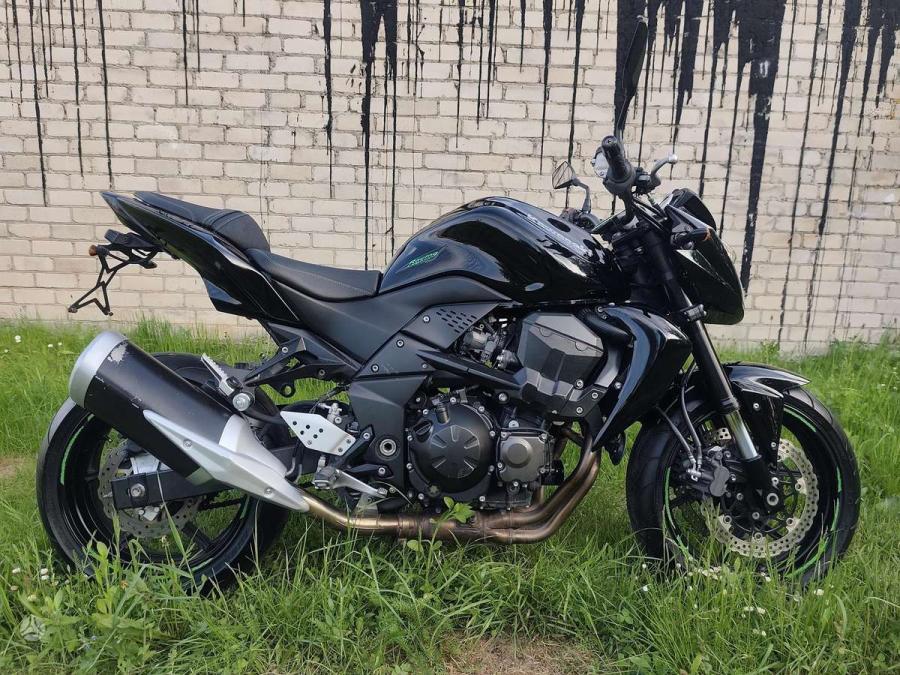 Kawasaki Z 2008 Viļņa, ar dzinēja tilpumu 0.75 L un nobraukumu 43 tūkst. km par 3100 €, foto 1 vietnē AUTOMOTO.COM.LV