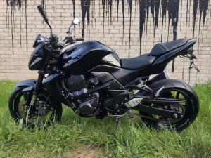 Kawasaki Z 2008 Viļņa, ar dzinēja tilpumu 0.75 L un nobraukumu 43 tūkst. km par 3100 €, foto 5 vietnē AUTOMOTO.COM.LV