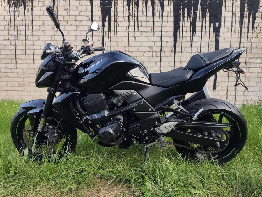 Kawasaki Z 2008 Viļņa, ar dzinēja tilpumu 0.75 L un nobraukumu 43 tūkst. km par 3100 €, foto 5 vietnē AUTOMOTO.COM.LV