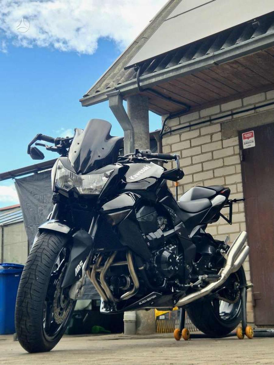 Kawasaki Z 2008 in Prienai, with an engine capacity of 1.00 L and mileage of 33 thousand km for 4100 €, photo 5 on AUTOMOTO.COM.LV