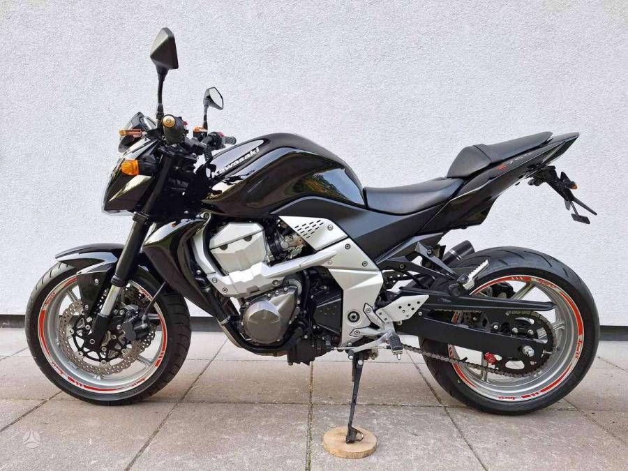 Кавасаки Z 2008 в Пренай, объемом двигателя 0.75 л и пробегом 38 тыс. км за 3550 €, фото 10 на AUTOMOTO.COM.LV