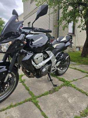 Kawasaki Z 2008 Kauņa, ar dzinēja tilpumu 0.75 L un nobraukumu 43 tūkst. km par 2800 €, foto  vietnē AUTOMOTO.COM.LV