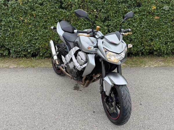 Kawasaki Z 2008 Prienai, ar dzinēja tilpumu 0.75 L un nobraukumu 25 tūkst. km par 3450 €, foto 1 vietnē AUTOMOTO.COM.LV