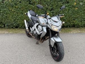 Kawasaki Z 2008 in Prienai, with an engine capacity of 0.75 L and mileage of 25 thousand km for 3450 €, photo  on AUTOMOTO.COM.LV