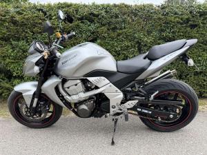 Kawasaki Z 2008 Prienai, ar dzinēja tilpumu 0.75 L un nobraukumu 25 tūkst. km par 3450 €, foto 6 vietnē AUTOMOTO.COM.LV