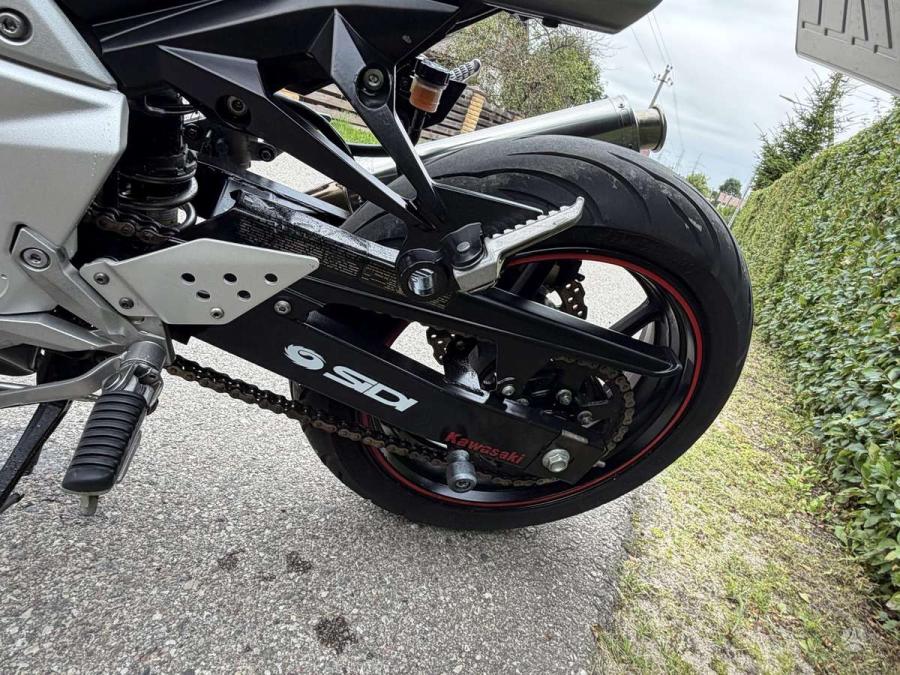 Kawasaki Z 2008 Prienai, ar dzinēja tilpumu 0.75 L un nobraukumu 25 tūkst. km par 3450 €, foto 12 vietnē AUTOMOTO.COM.LV