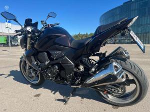 Kawasaki Z 2008 in Siauliai, with an engine capacity of 1.00 L and mileage of 40 thousand km for 4199 €, photo  on AUTOMOTO.COM.LV