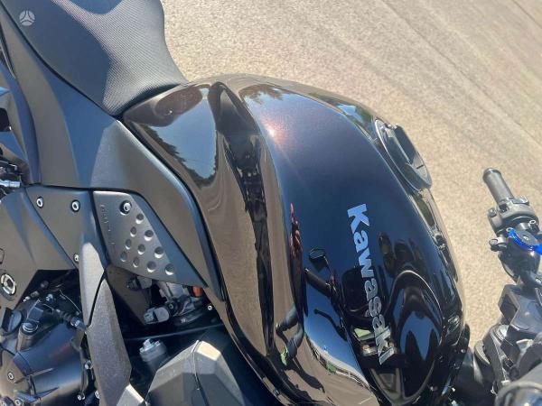 Kawasaki Z 2008 in Siauliai, with an engine capacity of 1.00 L and mileage of 40 thousand km for 4199 €, photo 7 on AUTOMOTO.COM.LV