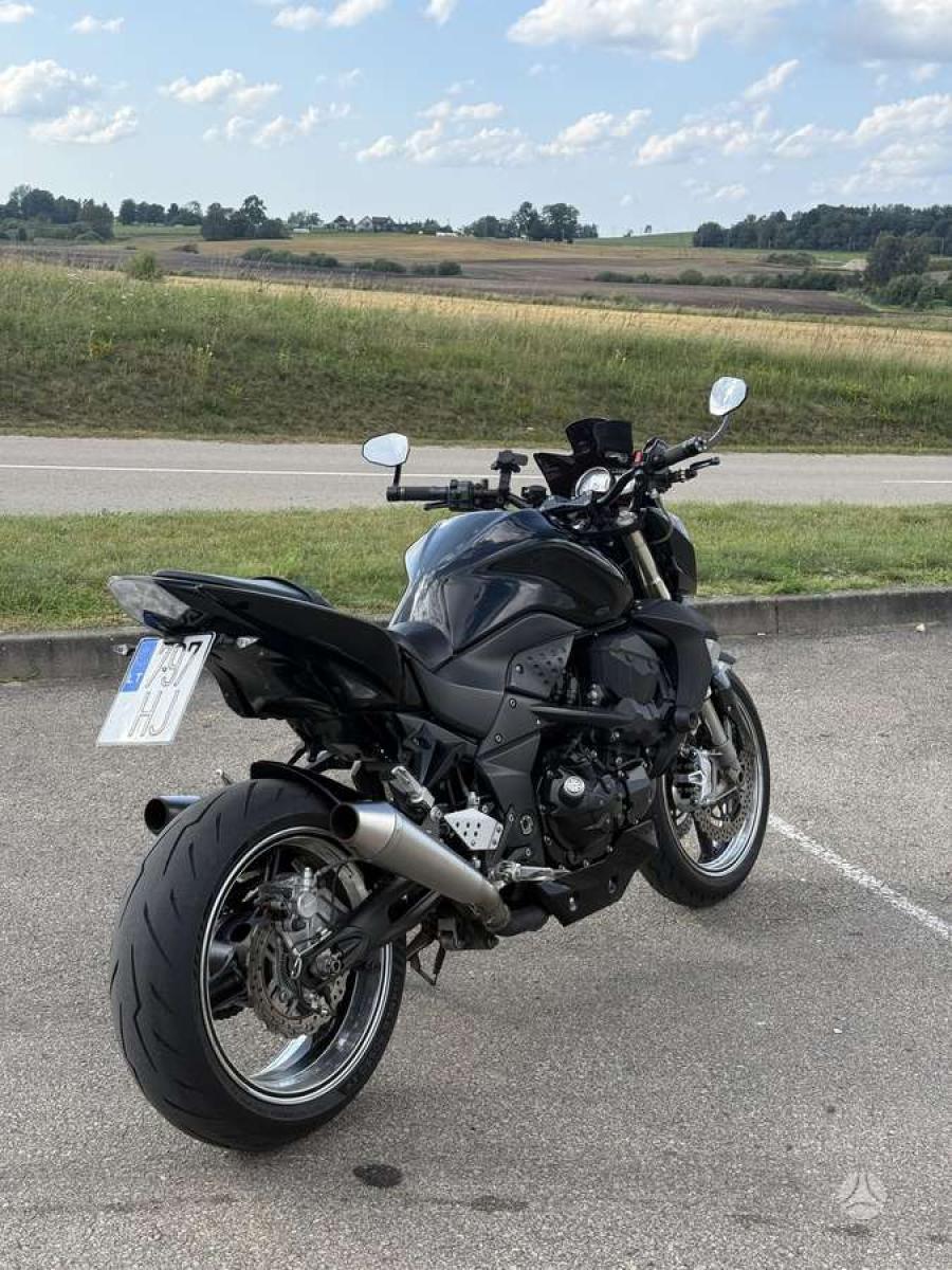 Kawasaki Z 2008 in Silale, with an engine capacity of 1.00 L and mileage of 38 thousand km for 4100 €, photo 3 on AUTOMOTO.COM.LV