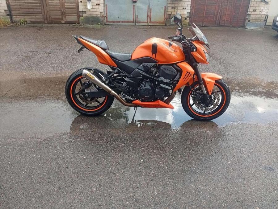 Kawasaki Z 2009 in Panevezys, with an engine capacity of 0.75 L and mileage of 38 thousand km for 3150 €, photo 11 on AUTOMOTO.COM.LV