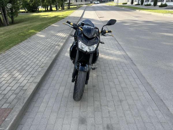 Kawasaki Z 2009 in Taurage, with an engine capacity of 0.75 L and mileage of 31 thousand km for 2550 €, photo 1 on AUTOMOTO.COM.LV