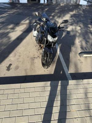 Кавасаки Z 2009 в Вильнюс, объемом двигателя 0.75 л и пробегом 23 тыс. км за 3050 €, фото 3 на AUTOMOTO.COM.LV