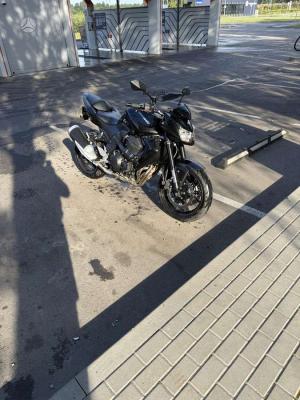 Кавасаки Z 2009 в Вильнюс, объемом двигателя 0.75 л и пробегом 23 тыс. км за 3050 €, фото 8 на AUTOMOTO.COM.LV