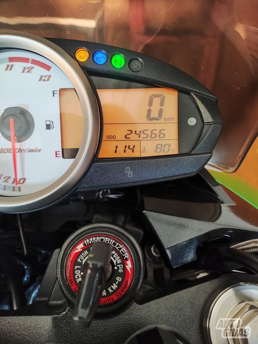 Кавасаки Z 2009 в Варена, объемом двигателя 1.00 л и пробегом 25 тыс. км за 4200 €, фото 6 на AUTOMOTO.COM.LV