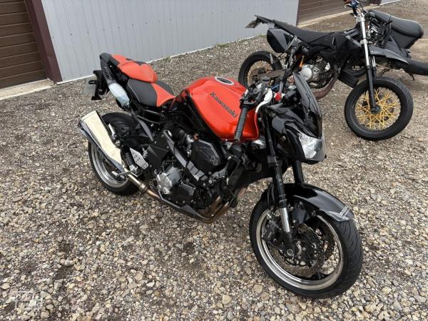 Kawasaki Z 2009 Kelmė, ar dzinēja tilpumu 1.00 L un nobraukumu 20 tūkst. km par 2230 €, foto 1 vietnē AUTOMOTO.COM.LV