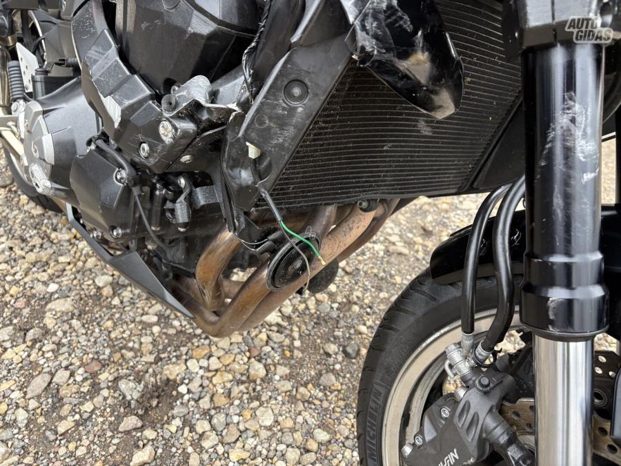 Кавасаки Z 2009 в Кельме, объемом двигателя 1.00 л и пробегом 20 тыс. км за 2230 €, фото 19 на AUTOMOTO.COM.LV