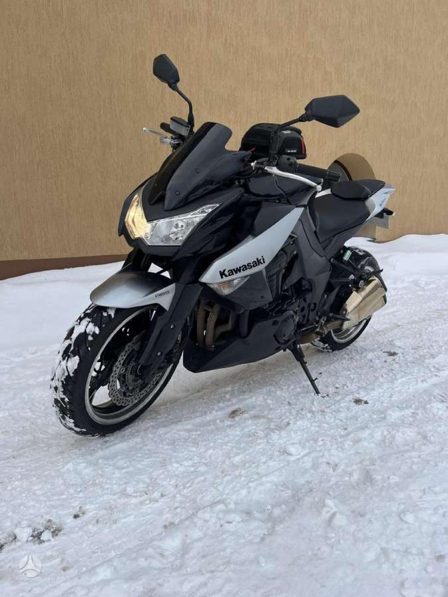 Kawasaki Z 2010 in Taurage, with an engine capacity of 1.04 L and mileage of 33 thousand km for 4300 €, photo 2 on AUTOMOTO.COM.LV
