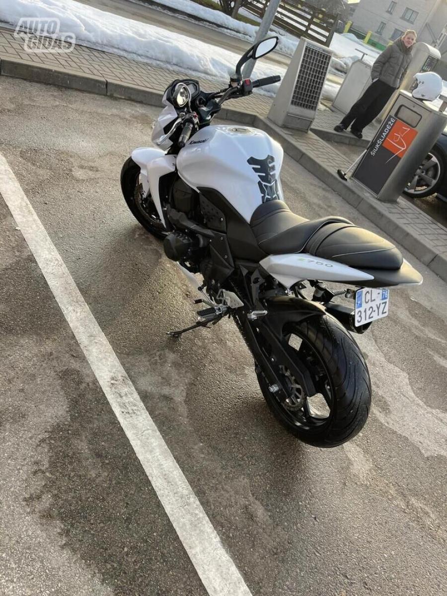 Kawasaki Z 2012 Tauragė, ar dzinēja tilpumu 0.00 L un nobraukumu 0 tūkst. km par 3750 €, foto 8 vietnē AUTOMOTO.COM.LV