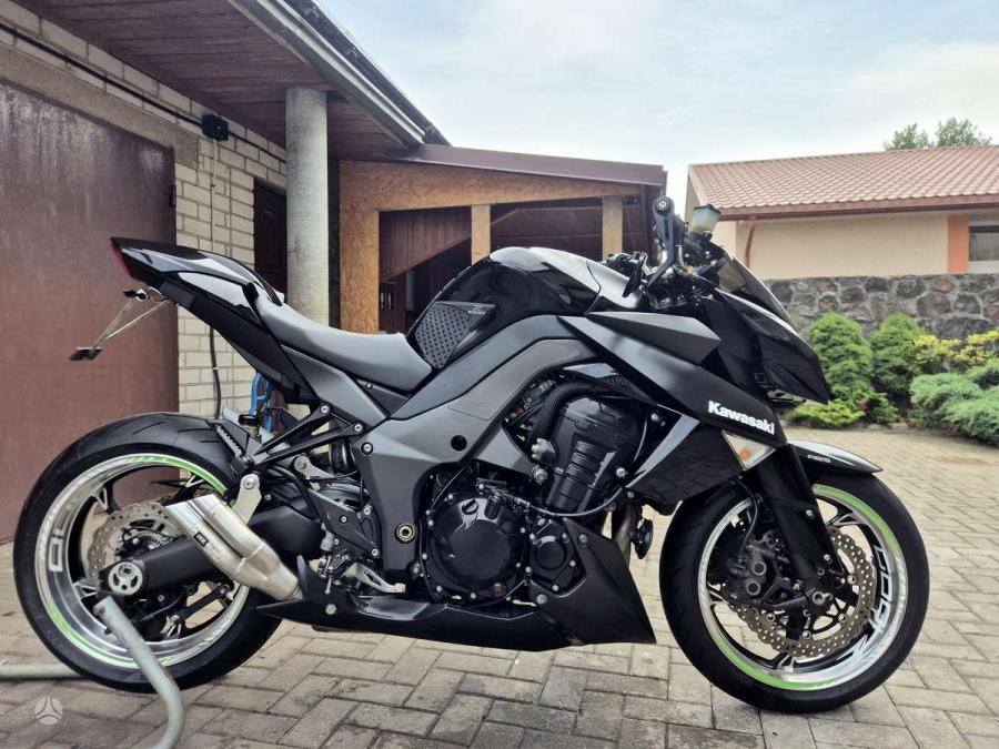 Kawasaki Z 2012 in Prienai, with an engine capacity of 1.00 L and mileage of 36 thousand km for 5350 €, photo 7 on AUTOMOTO.COM.LV
