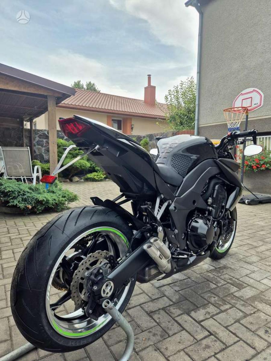 Kawasaki Z 2012 in Prienai, with an engine capacity of 1.00 L and mileage of 36 thousand km for 5350 €, photo 8 on AUTOMOTO.COM.LV