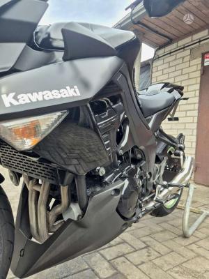 Kawasaki Z 2012 in Prienai, with an engine capacity of 1.00 L and mileage of 36 thousand km for 5350 €, photo 16 on AUTOMOTO.COM.LV