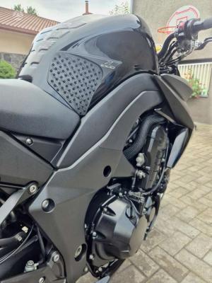 Kawasaki Z 2012 in Prienai, with an engine capacity of 1.00 L and mileage of 36 thousand km for 5350 €, photo 19 on AUTOMOTO.COM.LV