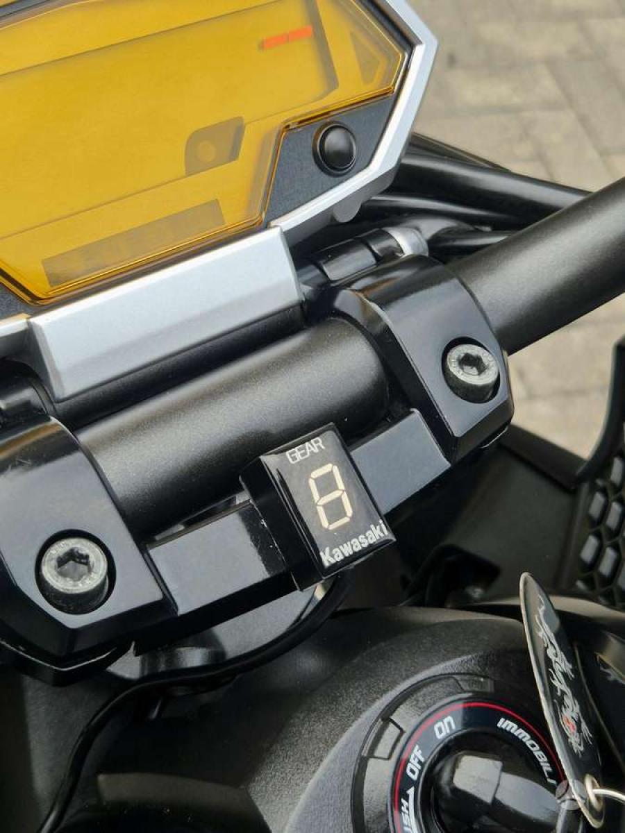 Kawasaki Z 2012 in Prienai, with an engine capacity of 1.00 L and mileage of 36 thousand km for 5350 €, photo 22 on AUTOMOTO.COM.LV
