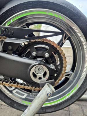 Kawasaki Z 2012 in Prienai, with an engine capacity of 1.00 L and mileage of 36 thousand km for 5350 €, photo 26 on AUTOMOTO.COM.LV