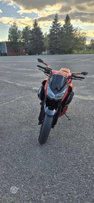 Kawasaki Z 2012 in Elektrenai, with an engine capacity of 1.00 L and mileage of 23 thousand km for 4900 €, photo 6 on AUTOMOTO.COM.LV