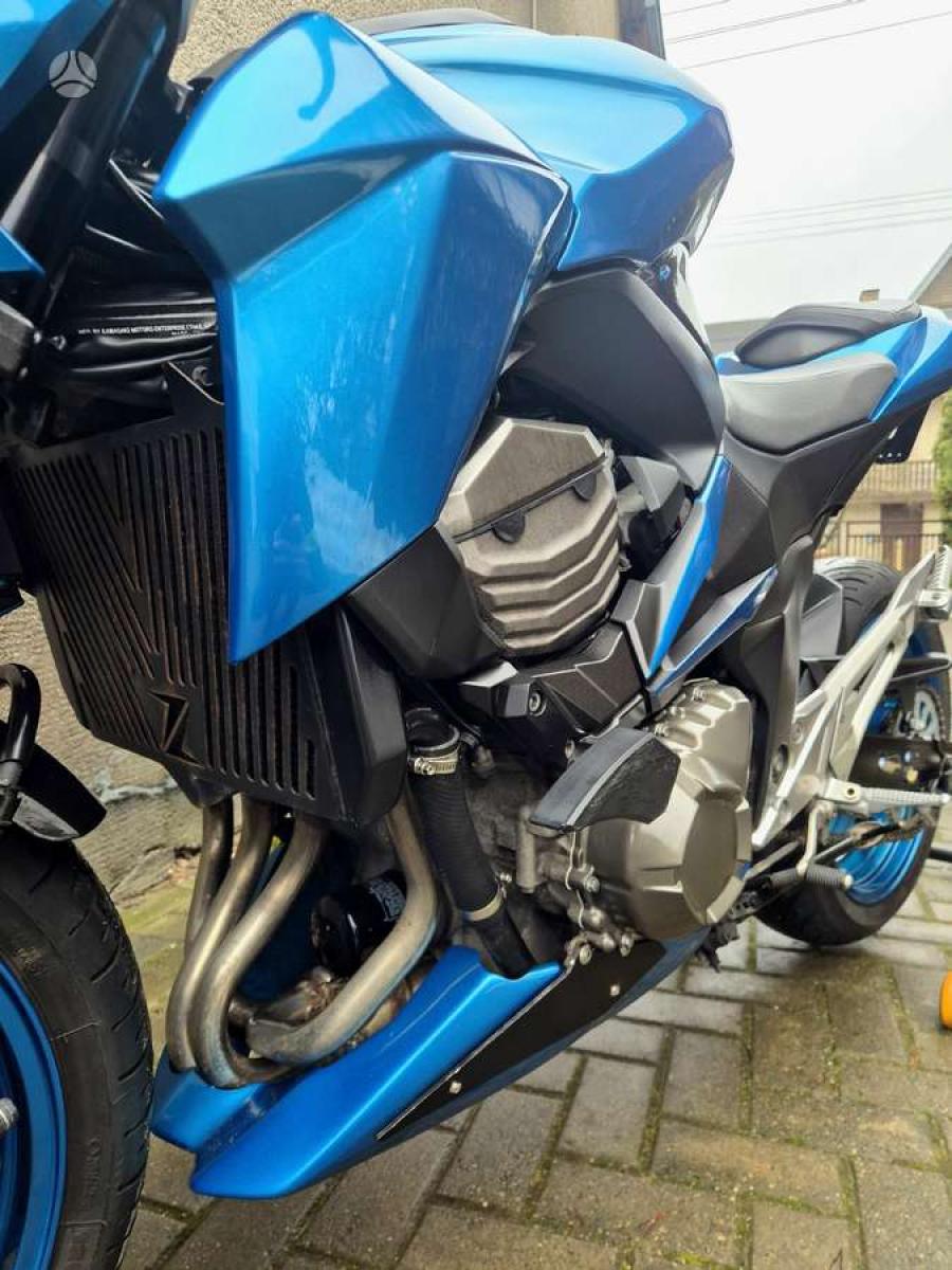 Kawasaki Z 2013 in Prienai, with an engine capacity of 0.80 L and mileage of 38 thousand km for 4800 €, photo 11 on AUTOMOTO.COM.LV