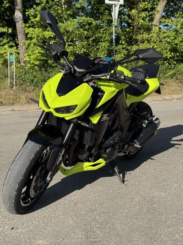 Kawasaki Z 2013 in Vilnius, with an engine capacity of 1.04 L and mileage of 31 thousand km for 6800 €, photo 1 on AUTOMOTO.COM.LV