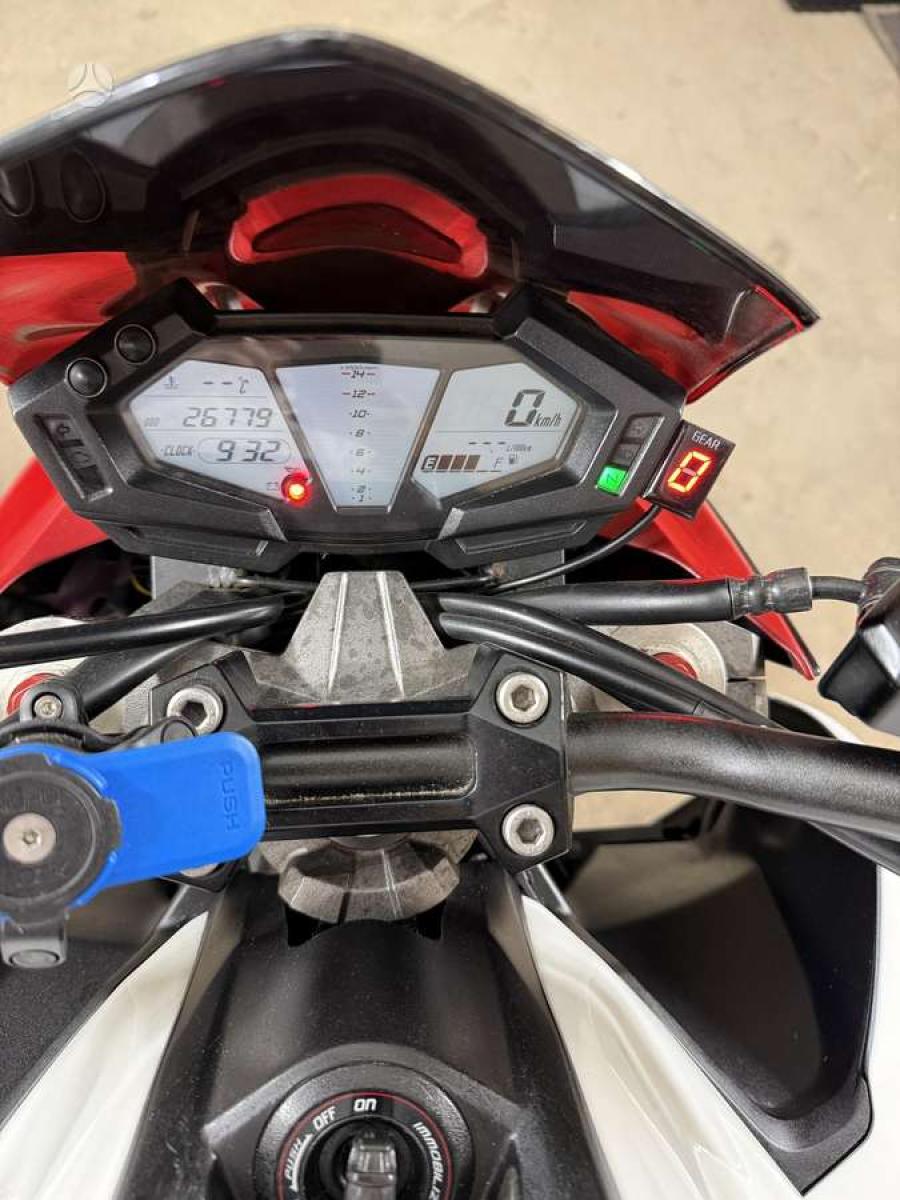 Kawasaki Z 2013 in Kaunas, with an engine capacity of 0.80 L and mileage of 27 thousand km for 4200 €, photo 8 on AUTOMOTO.COM.LV