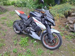 Kawasaki Z 2013 in Kaunas, with an engine capacity of 1.04 L and mileage of 21 thousand km for 5900 €, photo  on AUTOMOTO.COM.LV