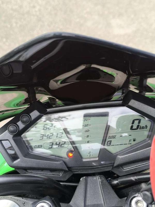 Kawasaki Z 2013 in Telschi, with an engine capacity of 0.80 L and mileage of 34 thousand km for 4300 €, photo 7 on AUTOMOTO.COM.LV