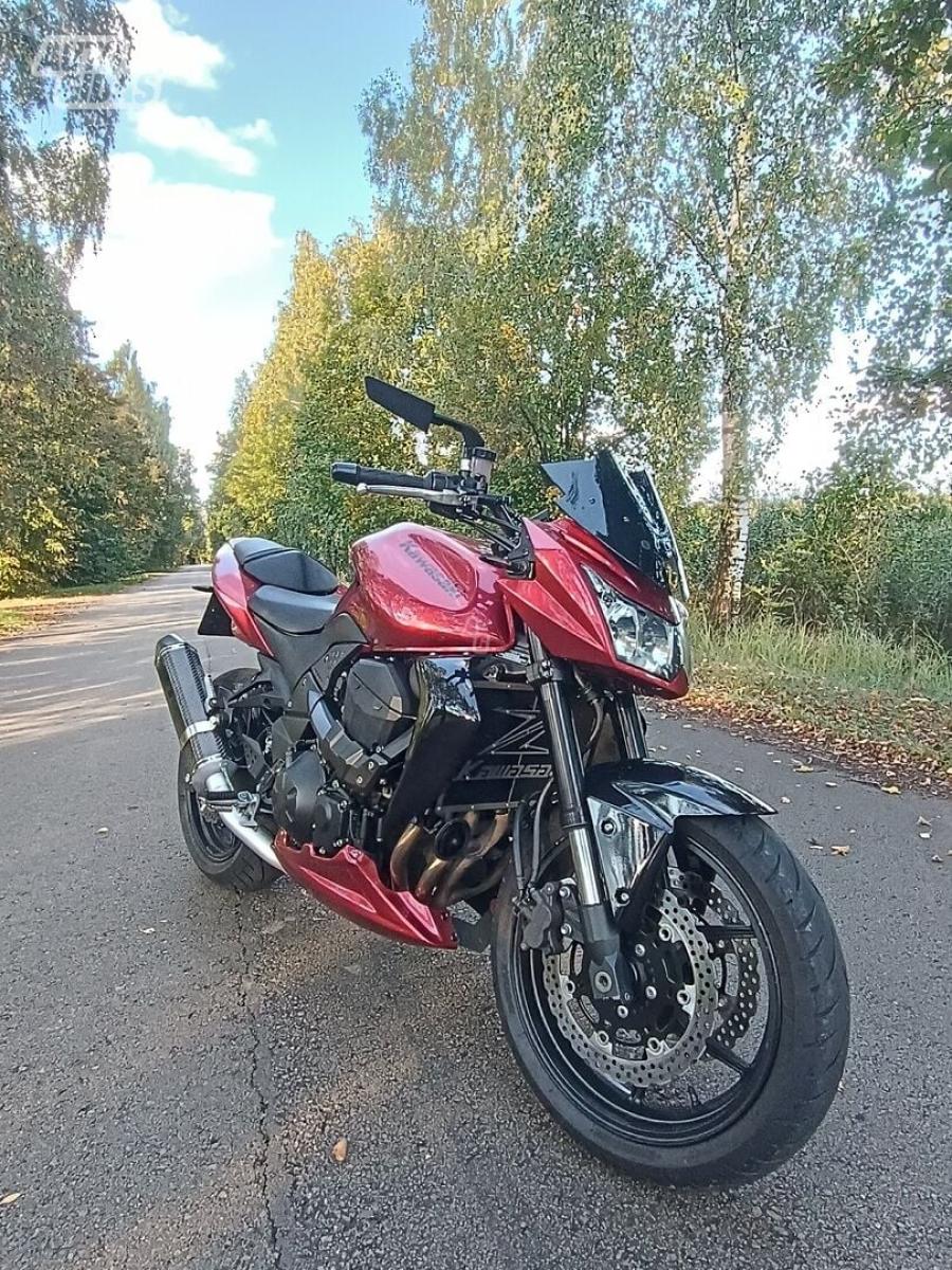 Кавасаки Z 2013 в Лаздияй, объемом двигателя 0.75 л и пробегом 33 тыс. км за 3500 €, фото 3 на AUTOMOTO.COM.LV