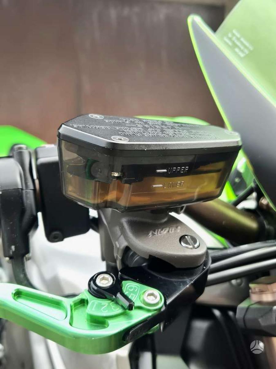 Kawasaki Z 2014 Prienai, ar dzinēja tilpumu 1.00 L un nobraukumu 27 tūkst. km par 7700 €, foto 23 vietnē AUTOMOTO.COM.LV