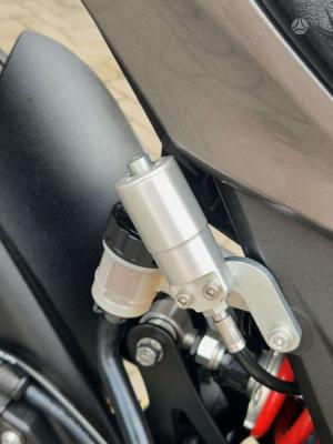 Kawasaki Z 2014 Prienai, ar dzinēja tilpumu 1.00 L un nobraukumu 27 tūkst. km par 7700 €, foto 28 vietnē AUTOMOTO.COM.LV
