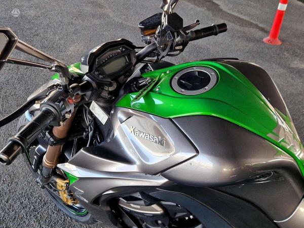 Kawasaki Z 2014 Viļņa, ar dzinēja tilpumu 1.00 L un nobraukumu 39 tūkst. km par 7300 €, foto 9 vietnē AUTOMOTO.COM.LV