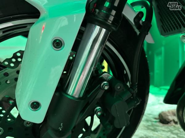 Kawasaki Z 2014 Viļņa vietnē Kawasaki Z 2014 Viļņa, ar dzinēja tilpumu 0.00 L un nobraukumu 0 tūkst. km par 4500 €, foto 8 vietnē AUTOMOTO.COM.LV