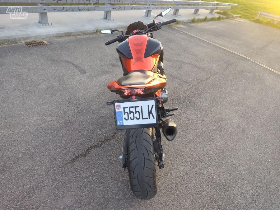 Kawasaki Z 2015 Viļņa, ar dzinēja tilpumu 0.80 L un nobraukumu 18 tūkst. km par 5000 €, foto 17 vietnē AUTOMOTO.COM.LV