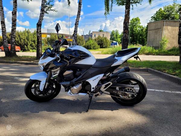Кавасаки Z 2015 в Шяуляй, объемом двигателя 0.80 л и пробегом 28 тыс. км за 4950 €, фото 3 на AUTOMOTO.COM.LV