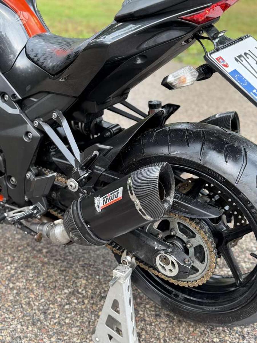 Kawasaki Z 2015 in Kazlu Ruda, with an engine capacity of 1.00 L and mileage of 27 thousand km for 6650 €, photo 5 on AUTOMOTO.COM.LV
